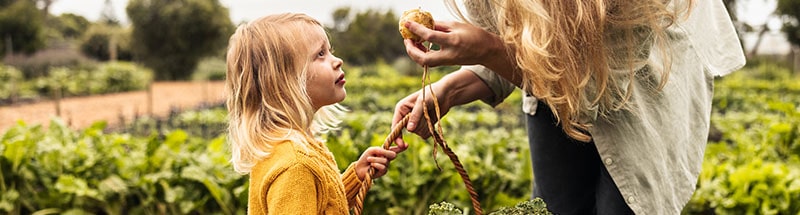 Teaching Your Kids to be Independent | TalkingParents